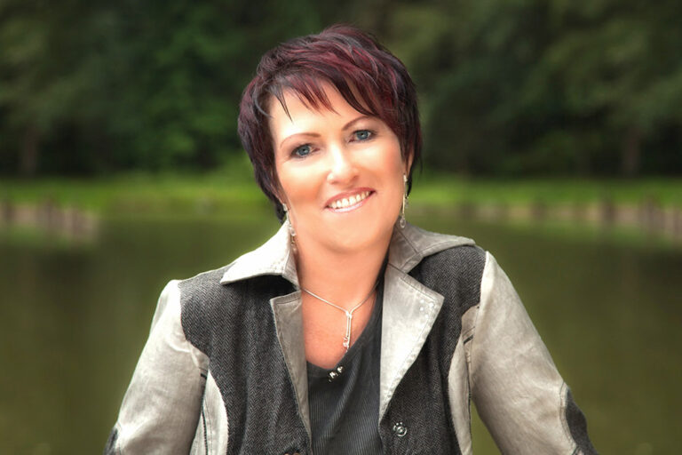 Sängerin „Angela Novotny“ im Konzert - KGZ Kur- und Gesundheitszentrum ...